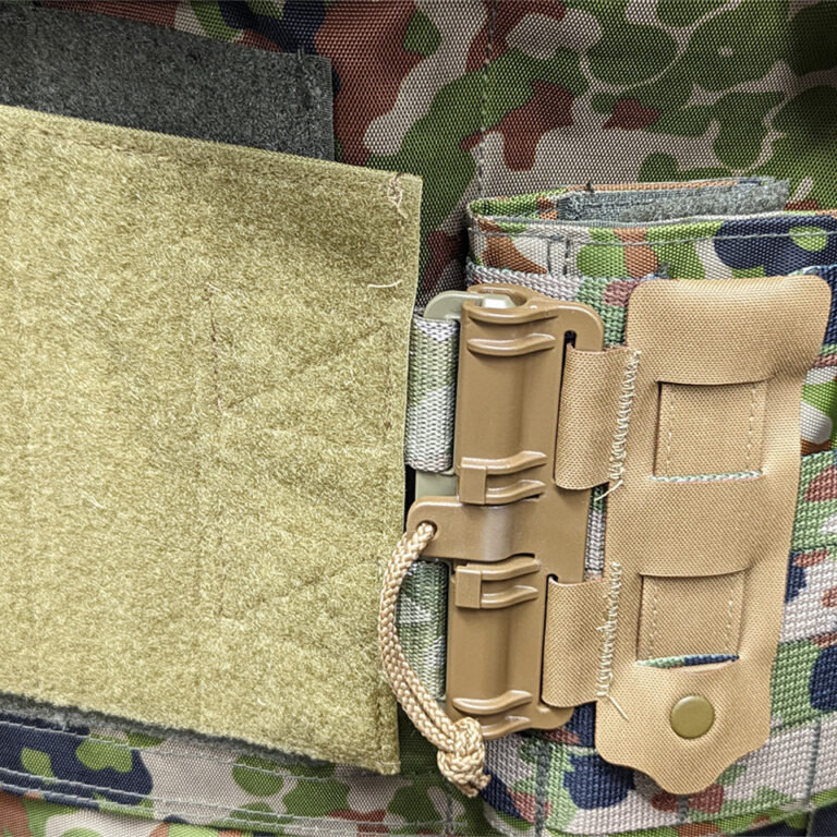 TUBES Laser / MOLLE Attachment Kit | 七洋交産株式会社 FRONTLINE