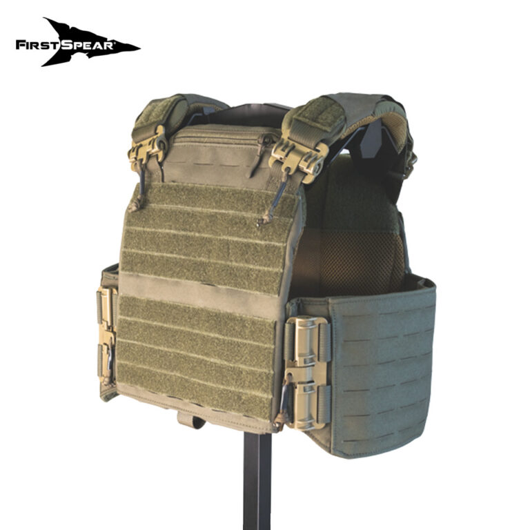 First Spear Strandhogg(TM) v3 SAPI Cut Plate Carrier Ranger Green | 七洋交 ...